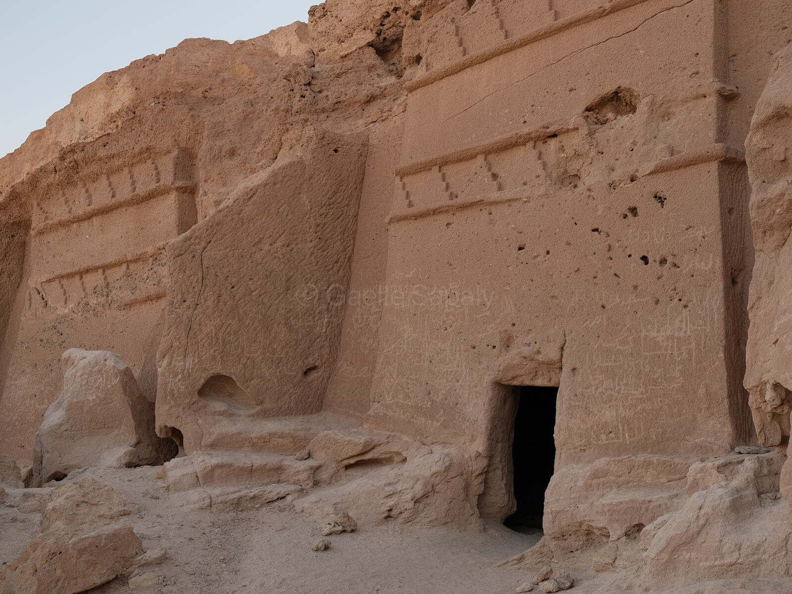 Midian tombs in Al Bad' | The Other Paths